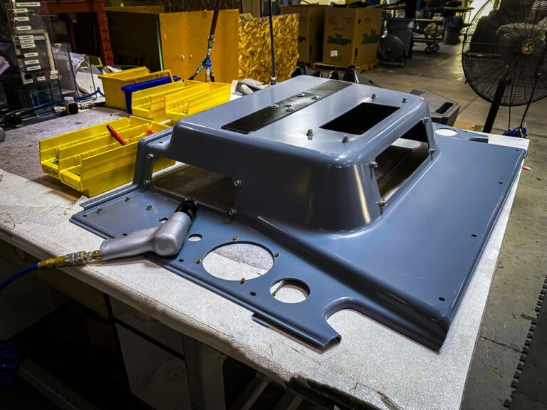 Plas-Tech: Plastic Manufacturing & Product Assembly